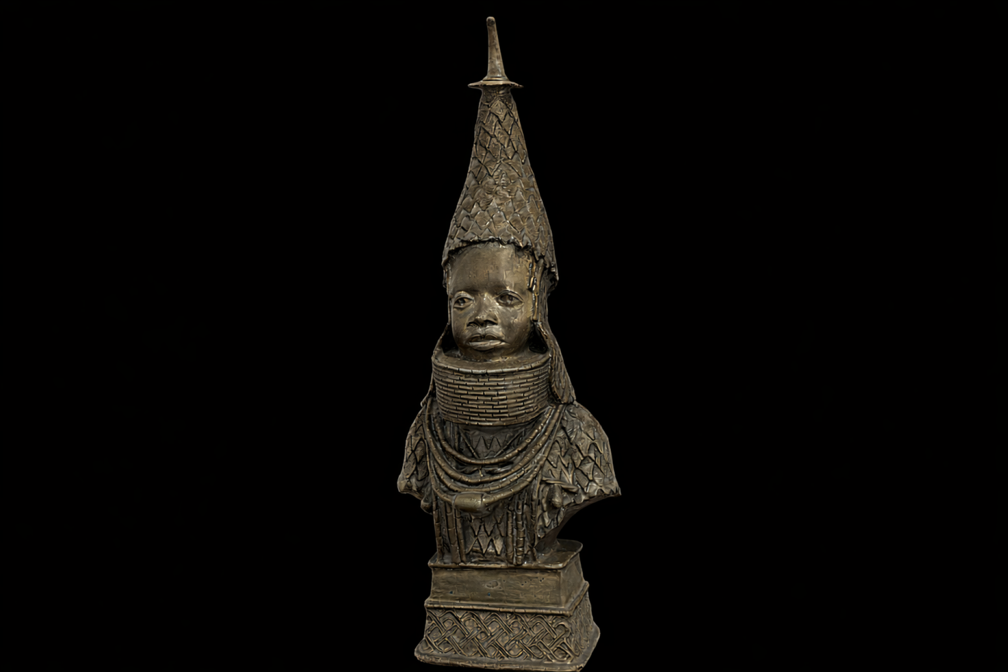 Benin Chief Commemorative Head 3D Model | Fab